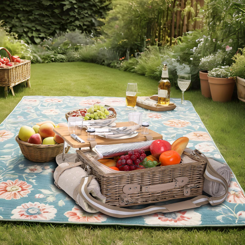 Blanket table basket store